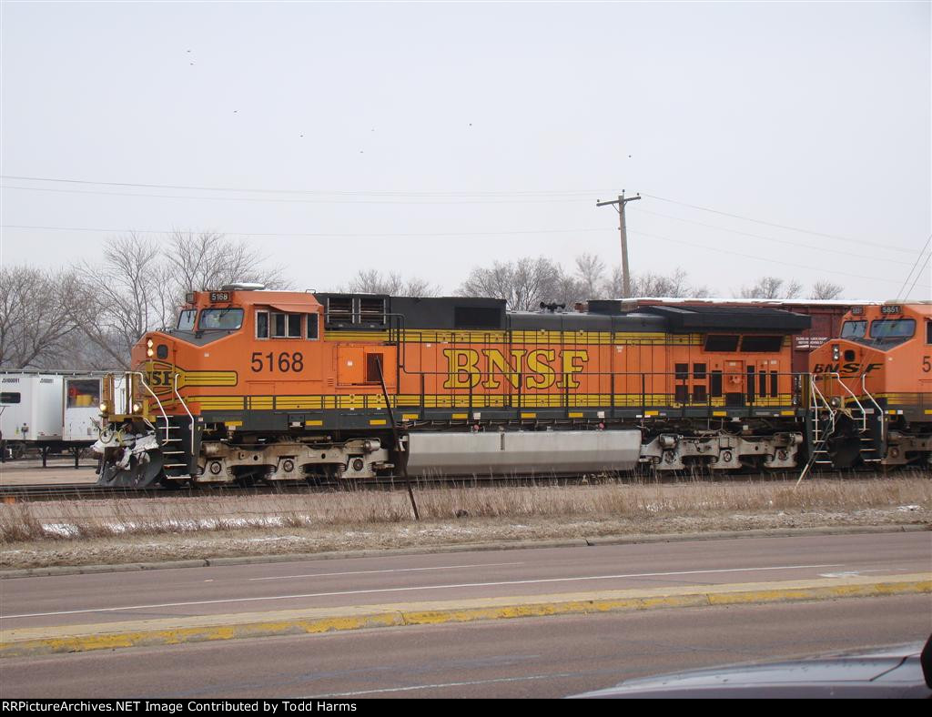 BNSF 5168